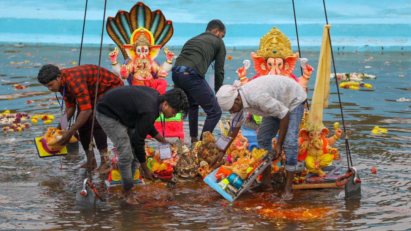 ‘Inflation, increasing artificial ponds’: BMC spending on logistics for Ganeshotsav sees steady ...