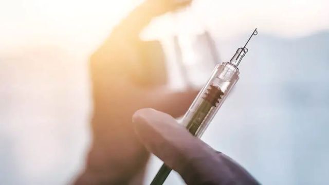 Mumbai: Auto driver given wrong injection, alleges family; doctor ...