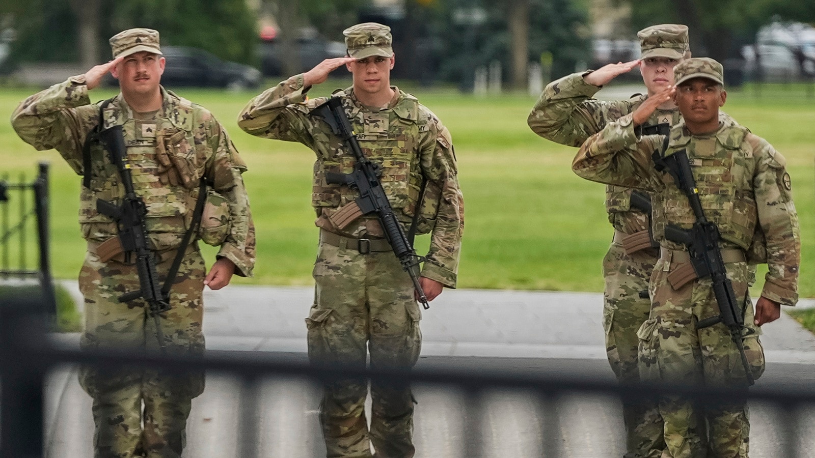 Pentagon calls up 200 Oregon National Guard troops to be deployed after ...