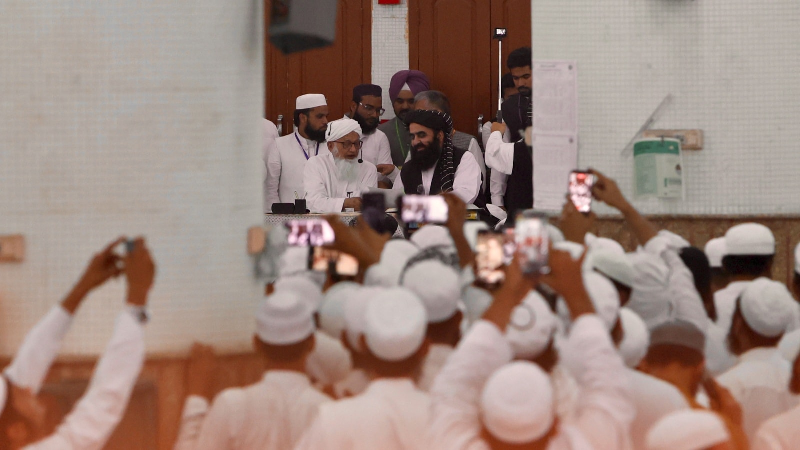 Muttaqi’s visit to Deoband: Red carpet, red flag | The Indian Express