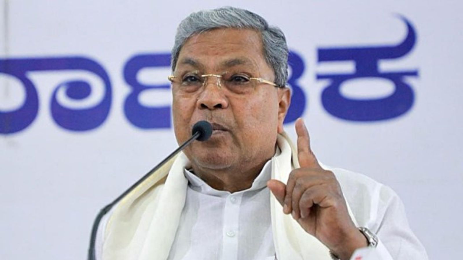 Karnataka CM Siddaramaiah to host dinner meeting tomorrow amid Cabinet ...