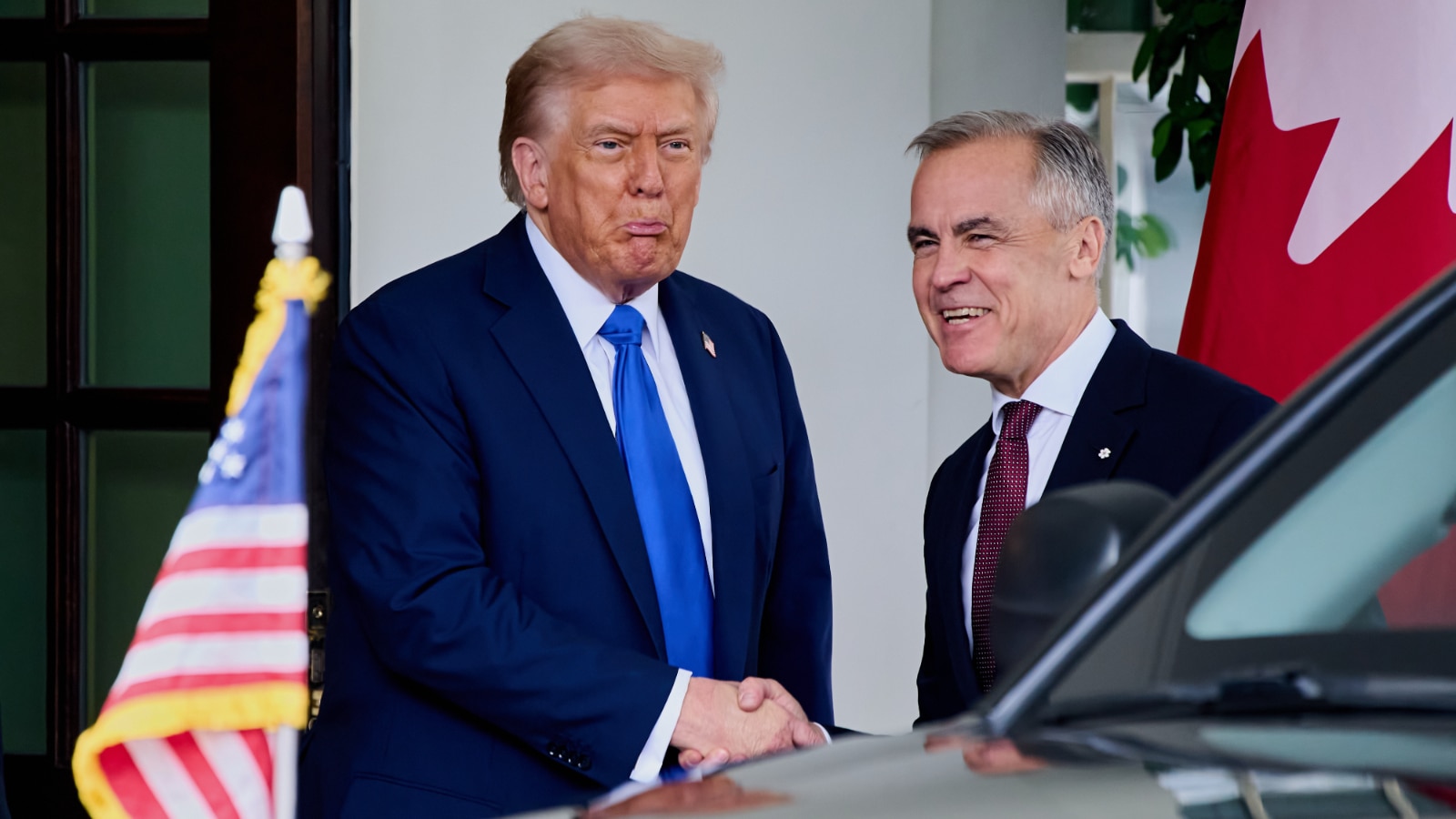 Donald Trump once again brings up Canada merging with US in talks with ...