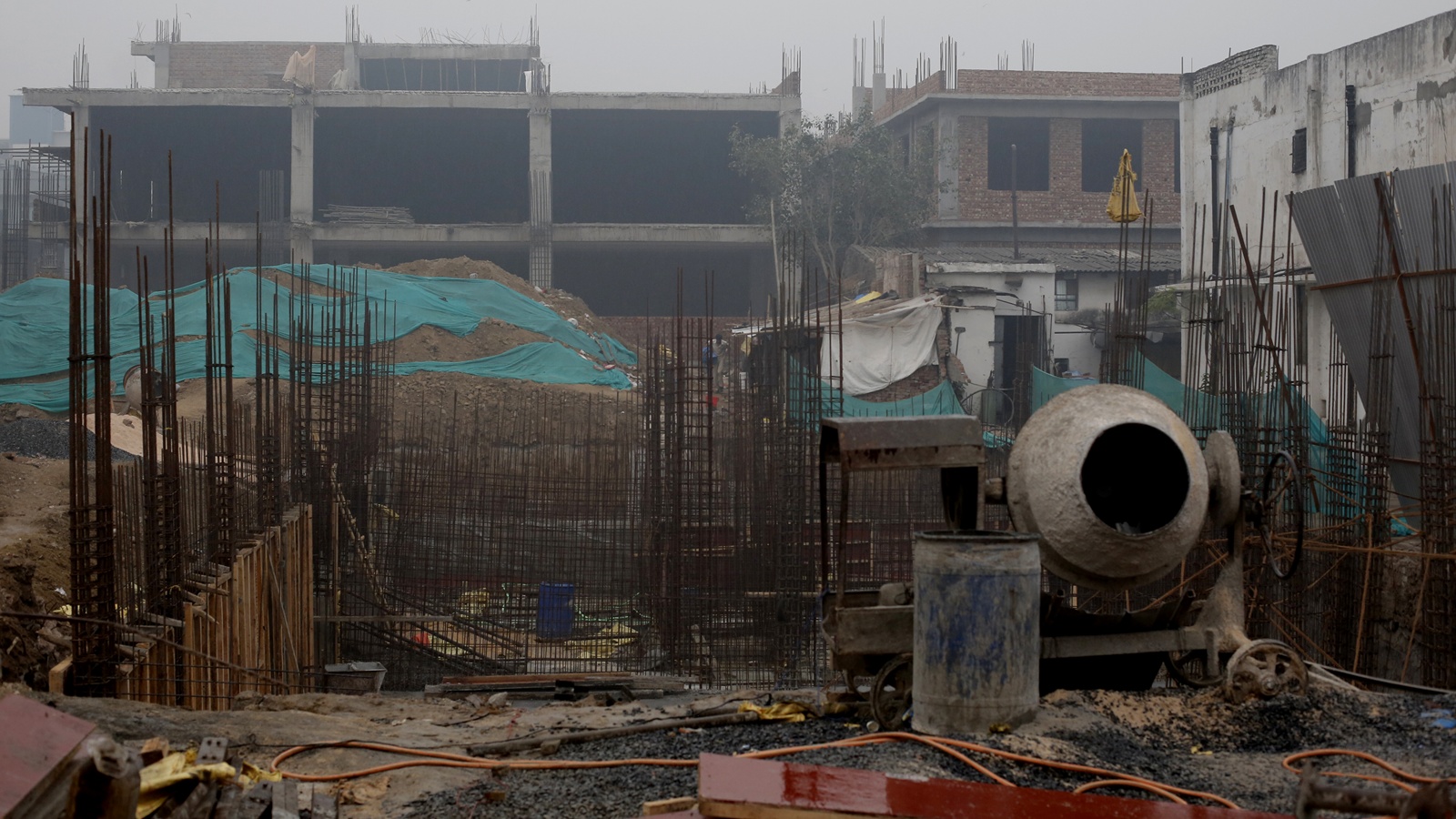 2 labourers die in mudslide at building site in Bengaluru; second ...