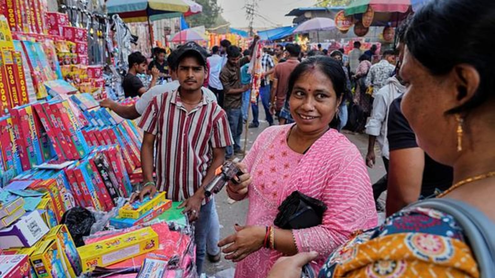 Diwali 2025: Markets in India that light up during the festive season ...