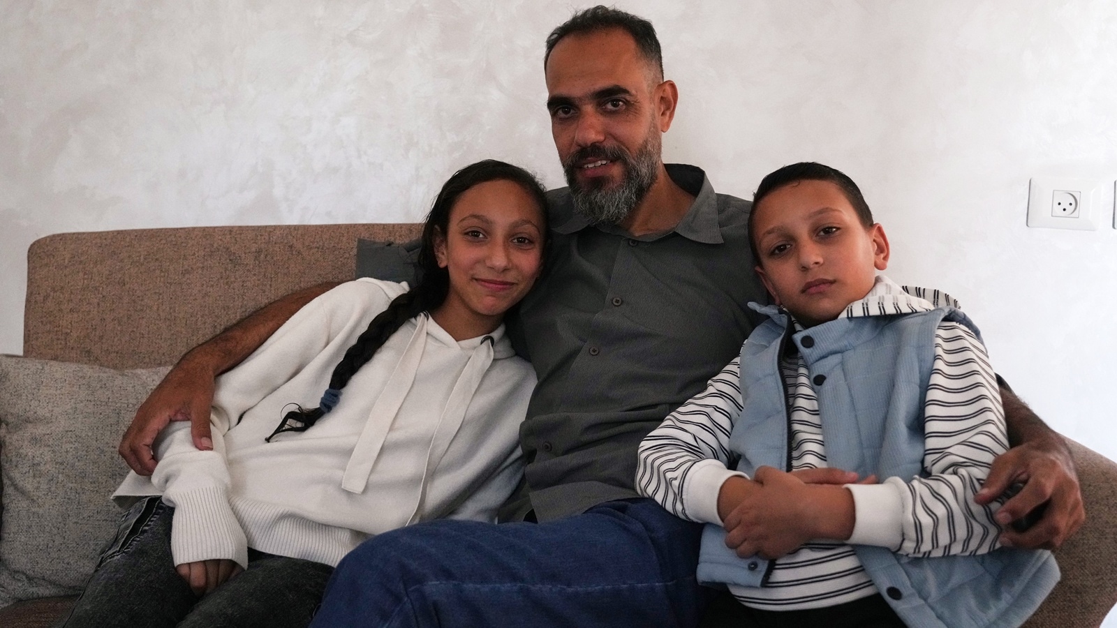 A father returns from Israeli detention to find Gaza and his family ...