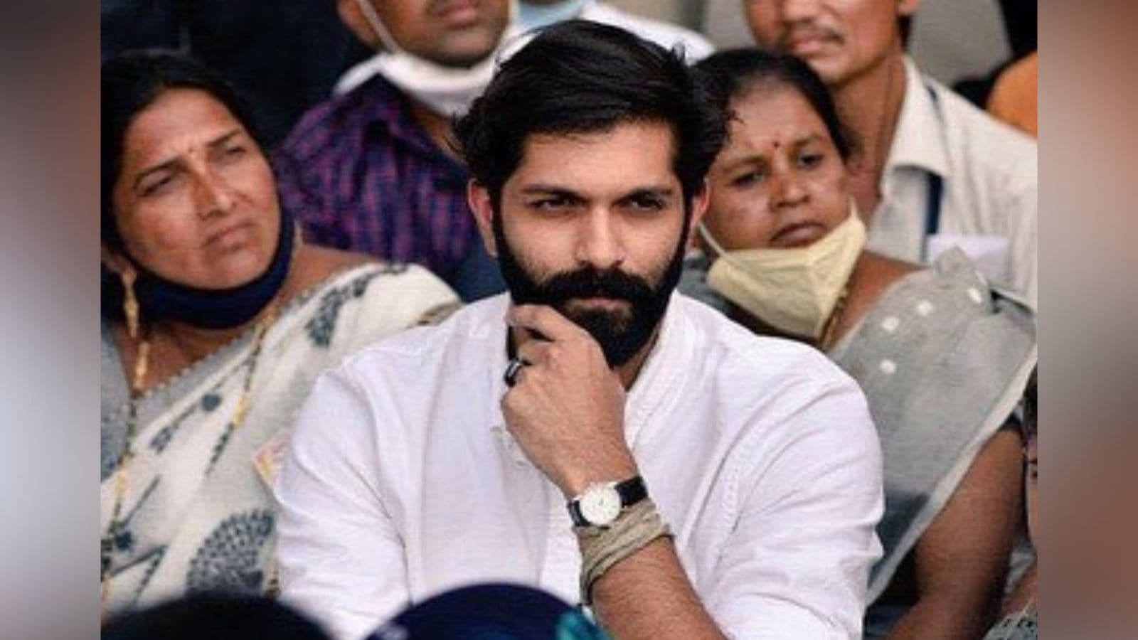 Amit Thackeray accepts police notice in Nerul amid strong MNS mobilisation | Mumbai News - The ...