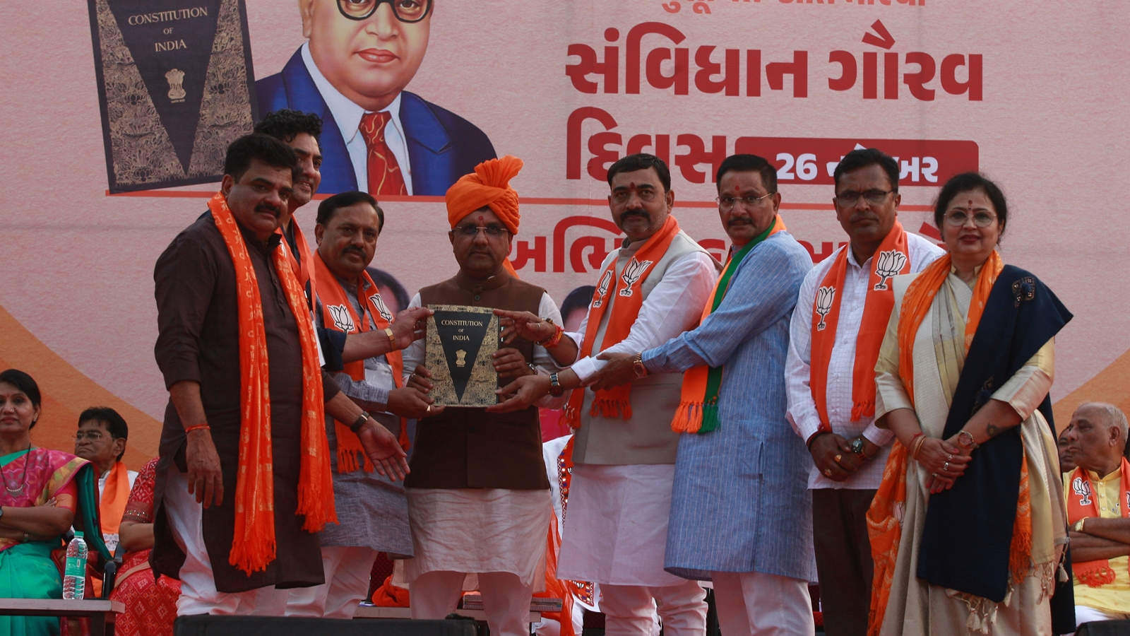 Samvidhan Gaurav Divas event | BJP gave 3 key portfolios to SC ...
