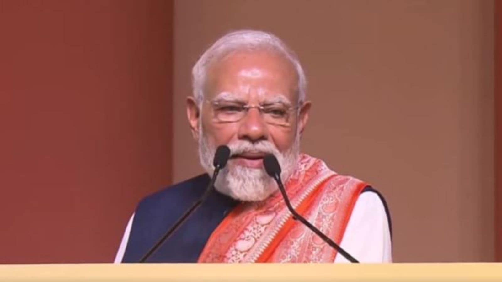 PM Modi Goa visit news: PM Modi unveils 77ft-tall bronze Ram statue in ...