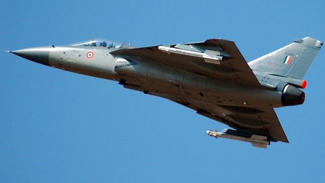 Dubai Air Show Crash: What is Tejas? 5 things about 4.5-generation ...