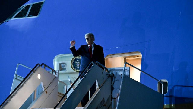Shorter days, signs of fatigue: Trump faces realities of aging in ...