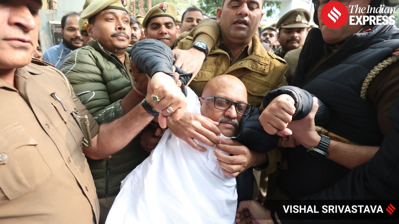Congress workers protest in Lucknow over ED action in National Herald case