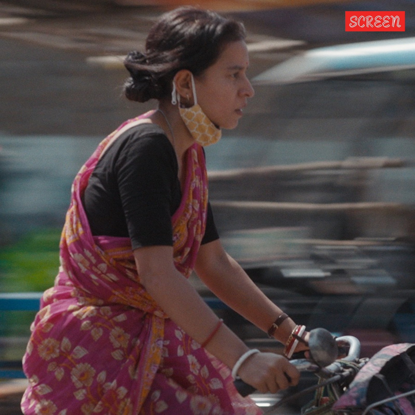 Baksho Bondi movie review: Tillotama Shome proves once again that she ...