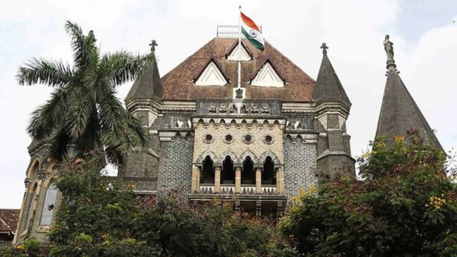 Former judge, others flay the design for new high court building, say ...