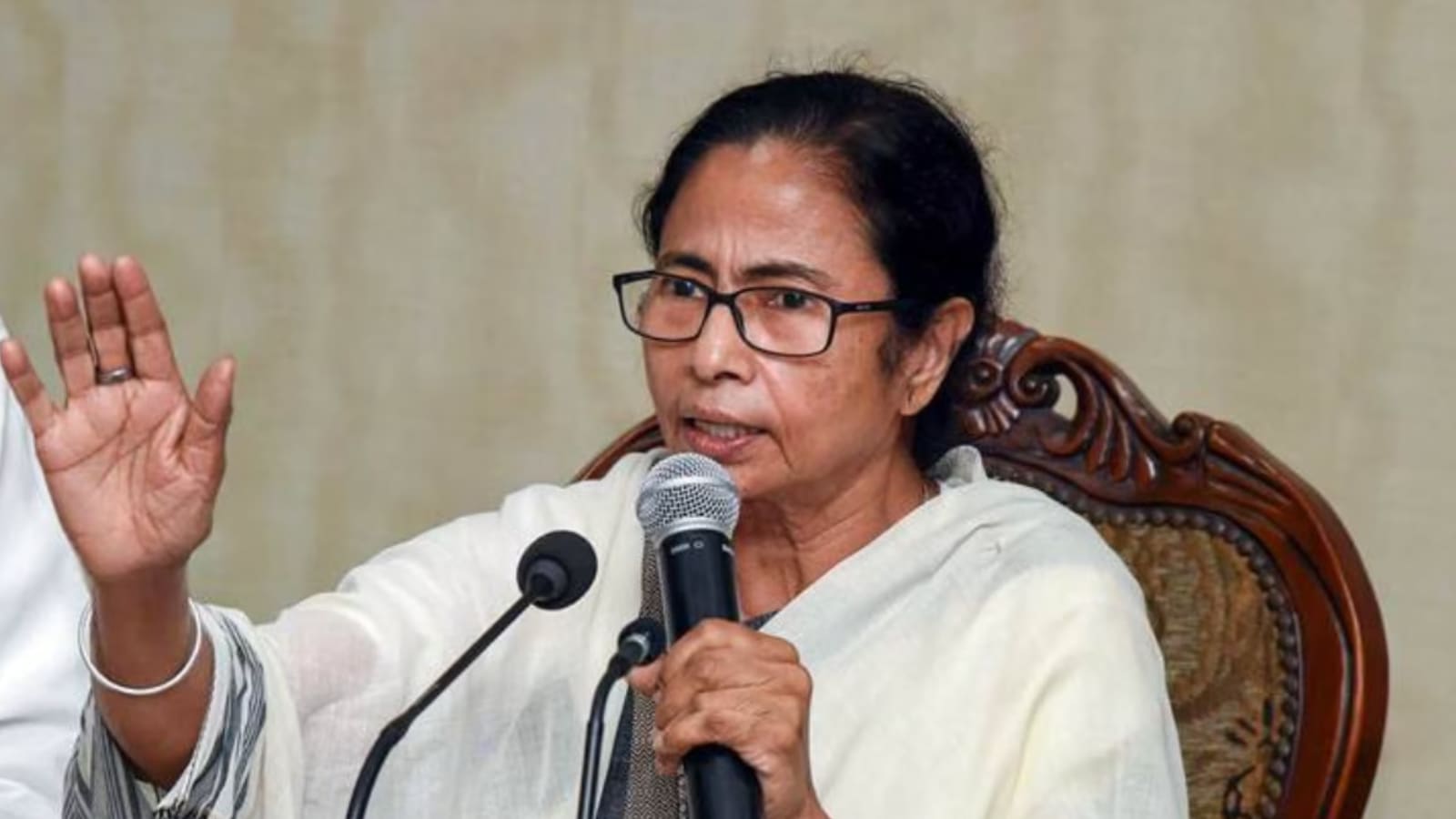 Mamata Banerjee Letter to WBCS Officers Sparks Row Ahead of Electoral ...