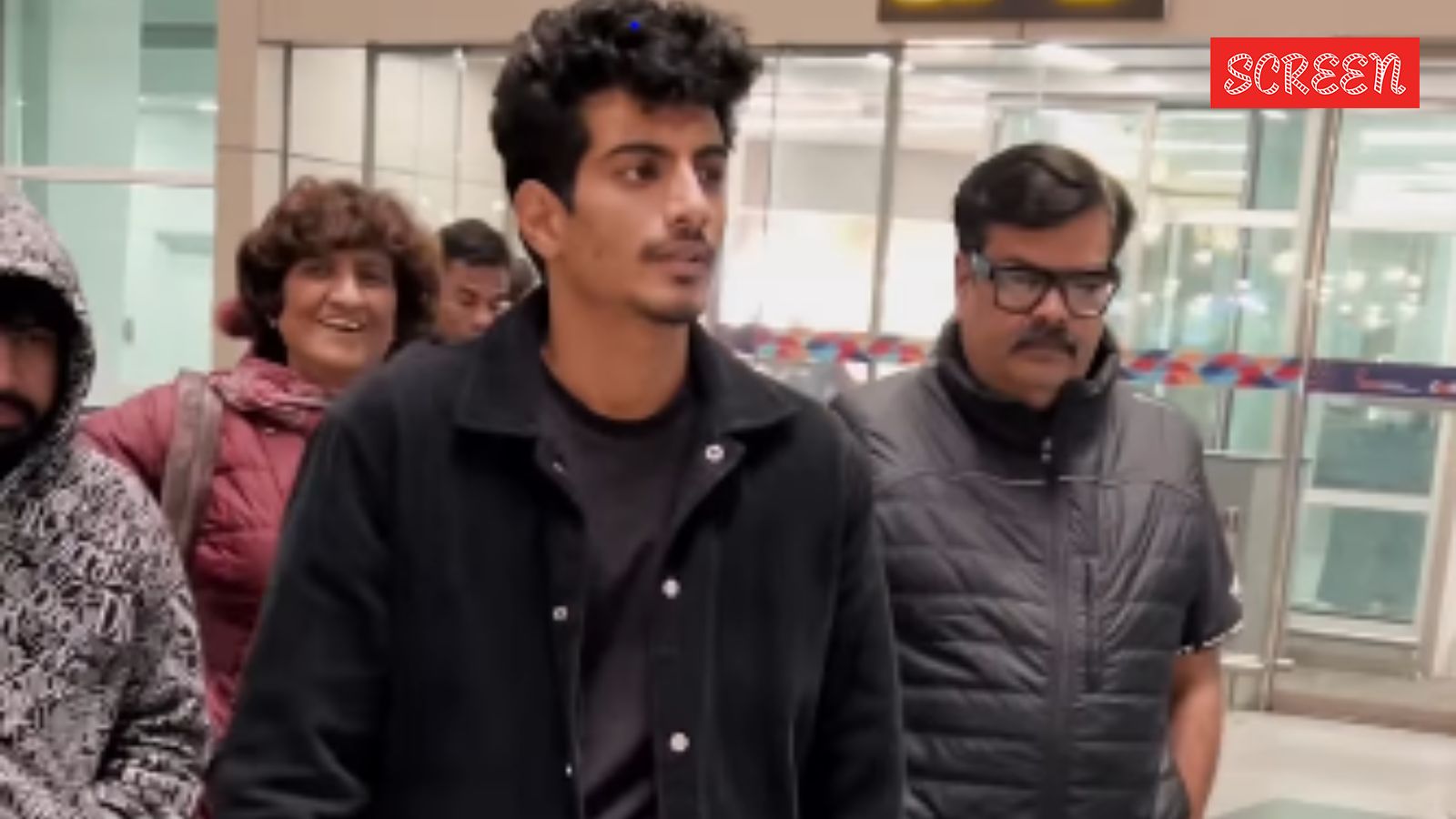 Palash Muchhal seen travelling with family days after postponement of ...