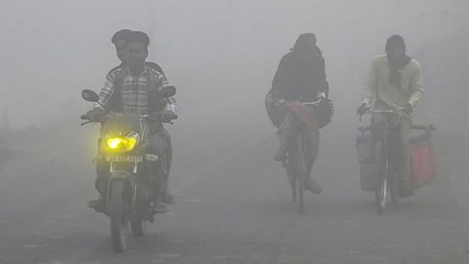 UP weather alert: Temperatures to drop by 2-4°C, fog likely in several areas