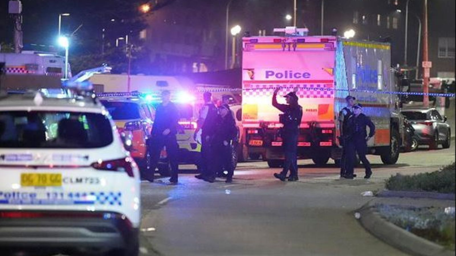Sydney’s Bondi Beach sealed, probe launched after shooting leaves 12 ...