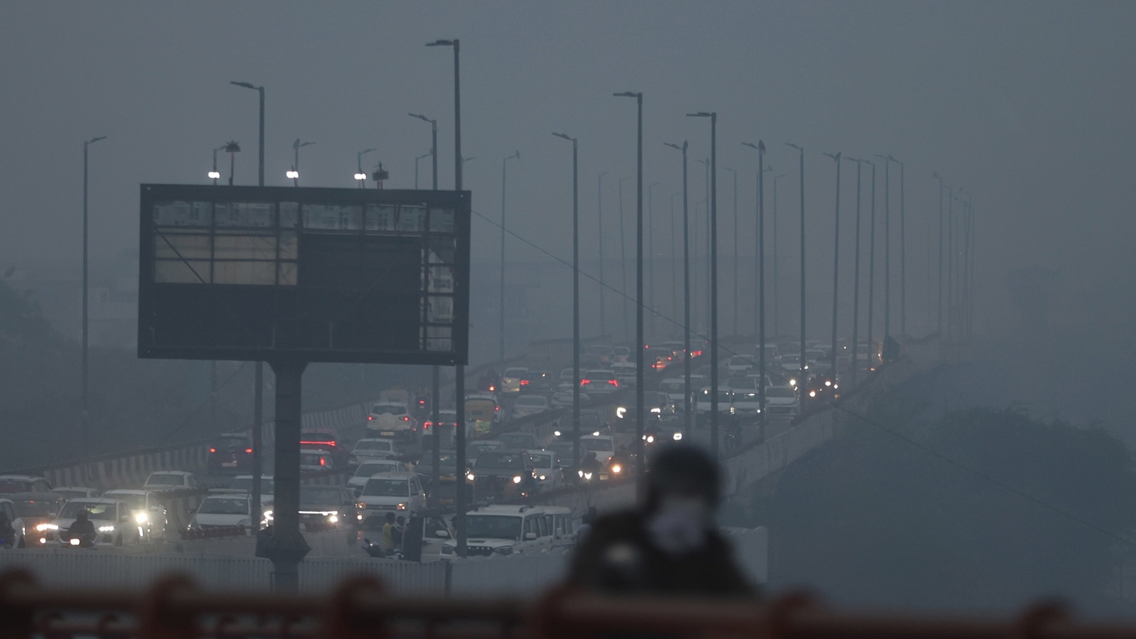 Delhi Pollution Alert: Non-BS VI cars from outside can’t enter Delhi ...