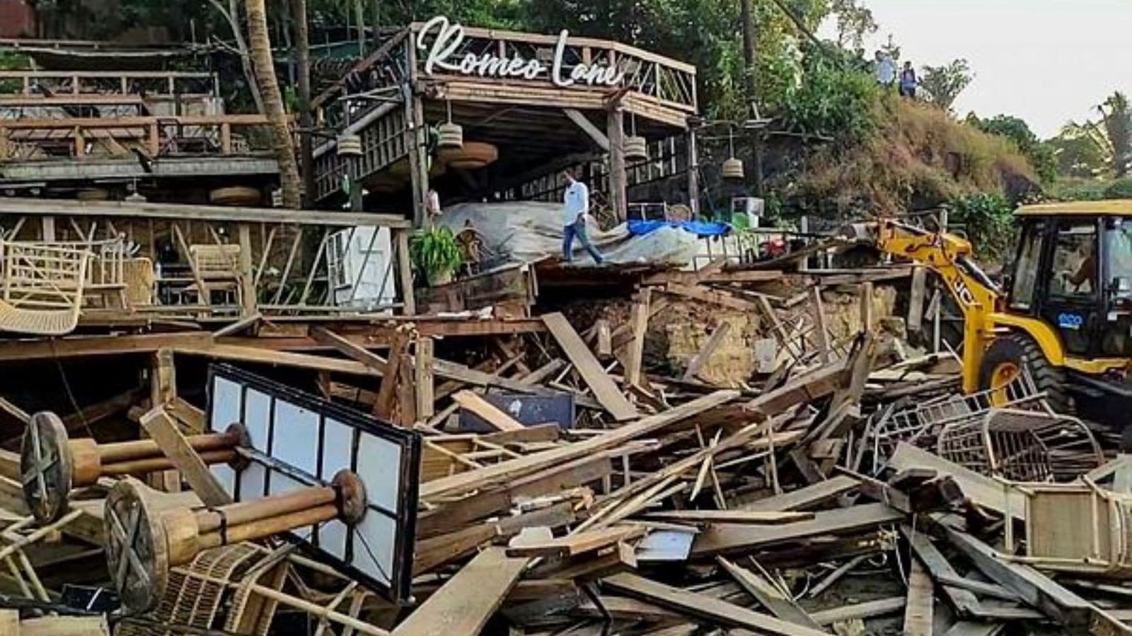 Goa nightclub blaze: Fire brigade issues safety advisory for clubs ...