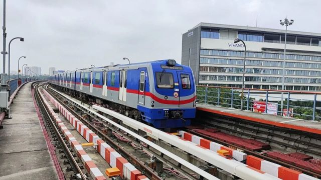 Kolkata metro latest news: 20 km of Kolkata Metro rail project delayed ...