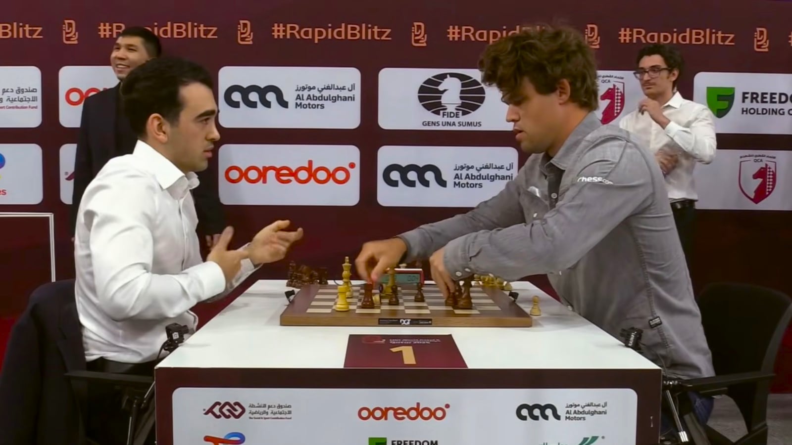 Magnus Carlsen loses by forfeit after another accident with pieces at ...