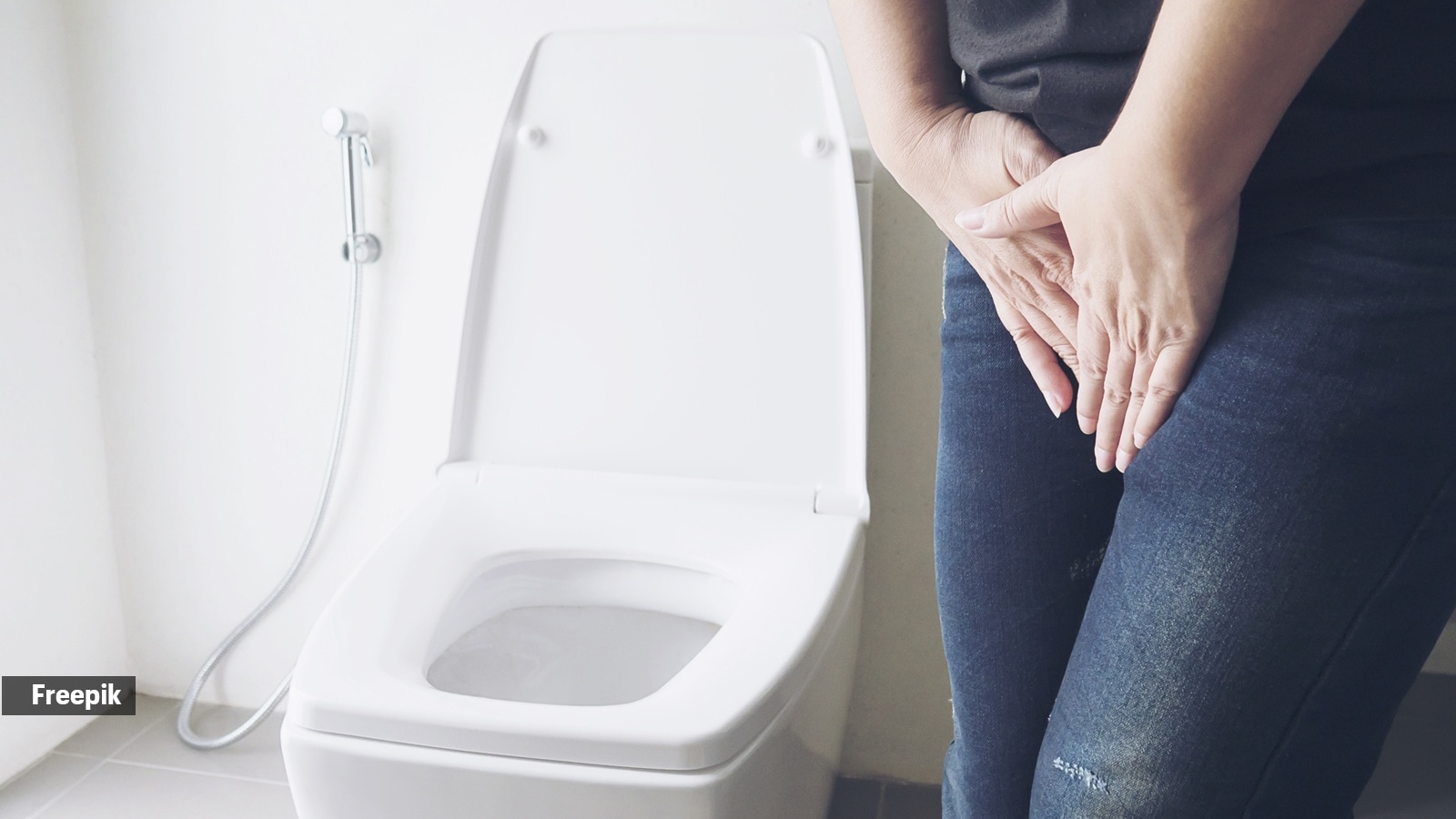 Urologist explains why you feel a ‘sudden or urgent need to pee while ...