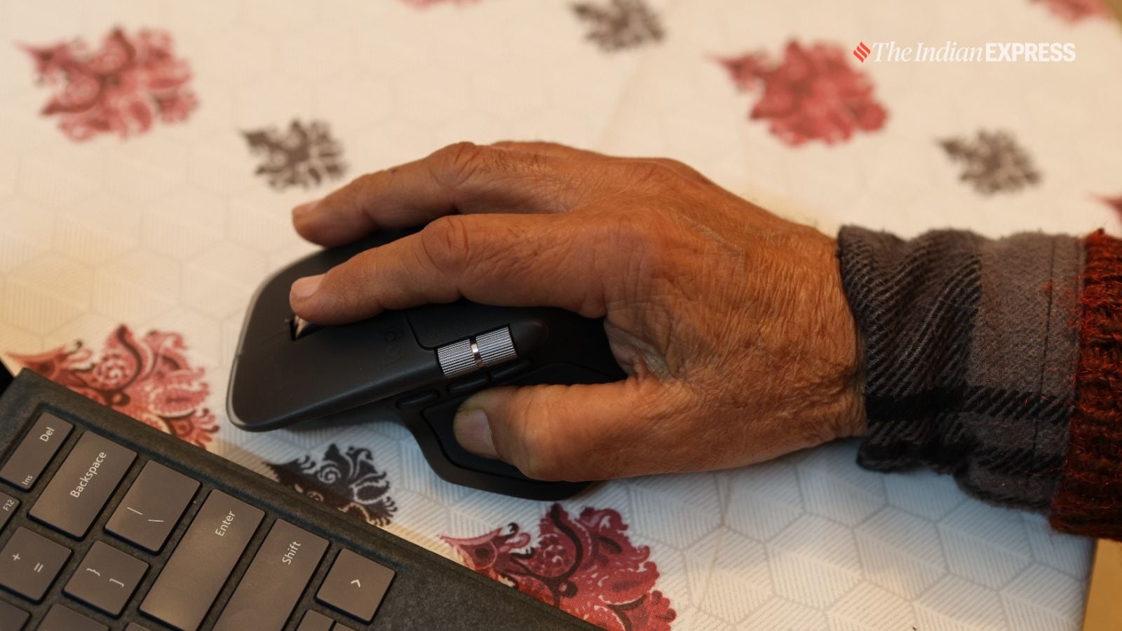 Logitech MX Master 4 mouse review