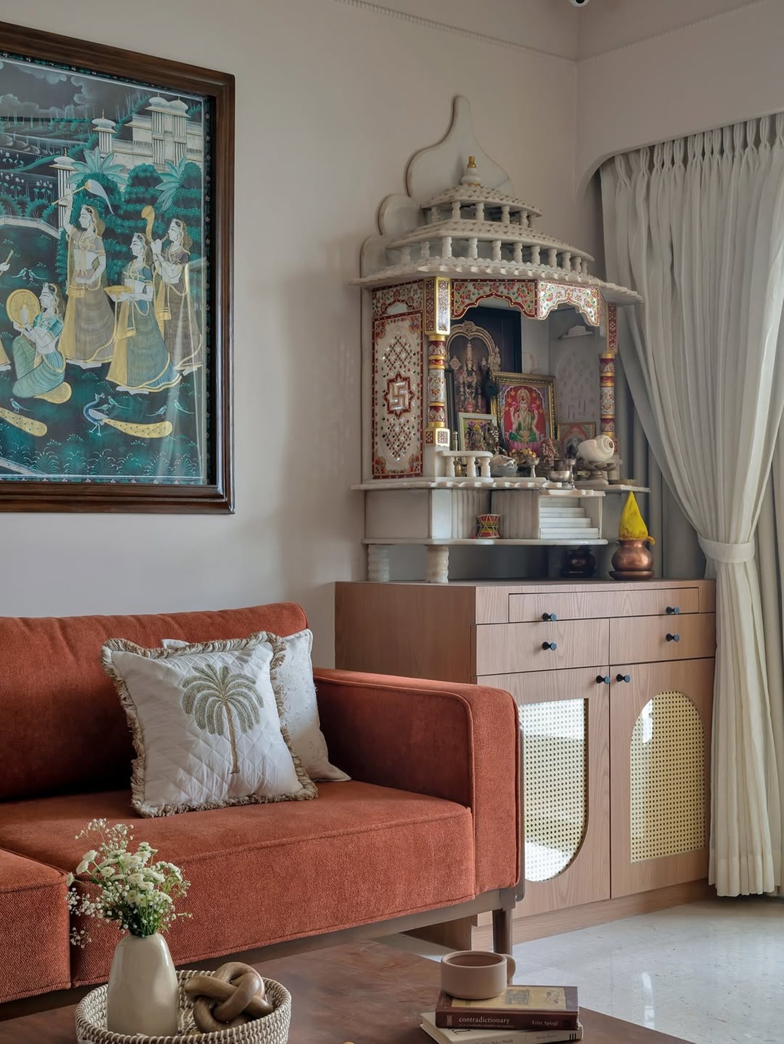 Inside Devoleena Bhattacharjee’s Mumbai home ‘Aarohanam’: A warm, art ...