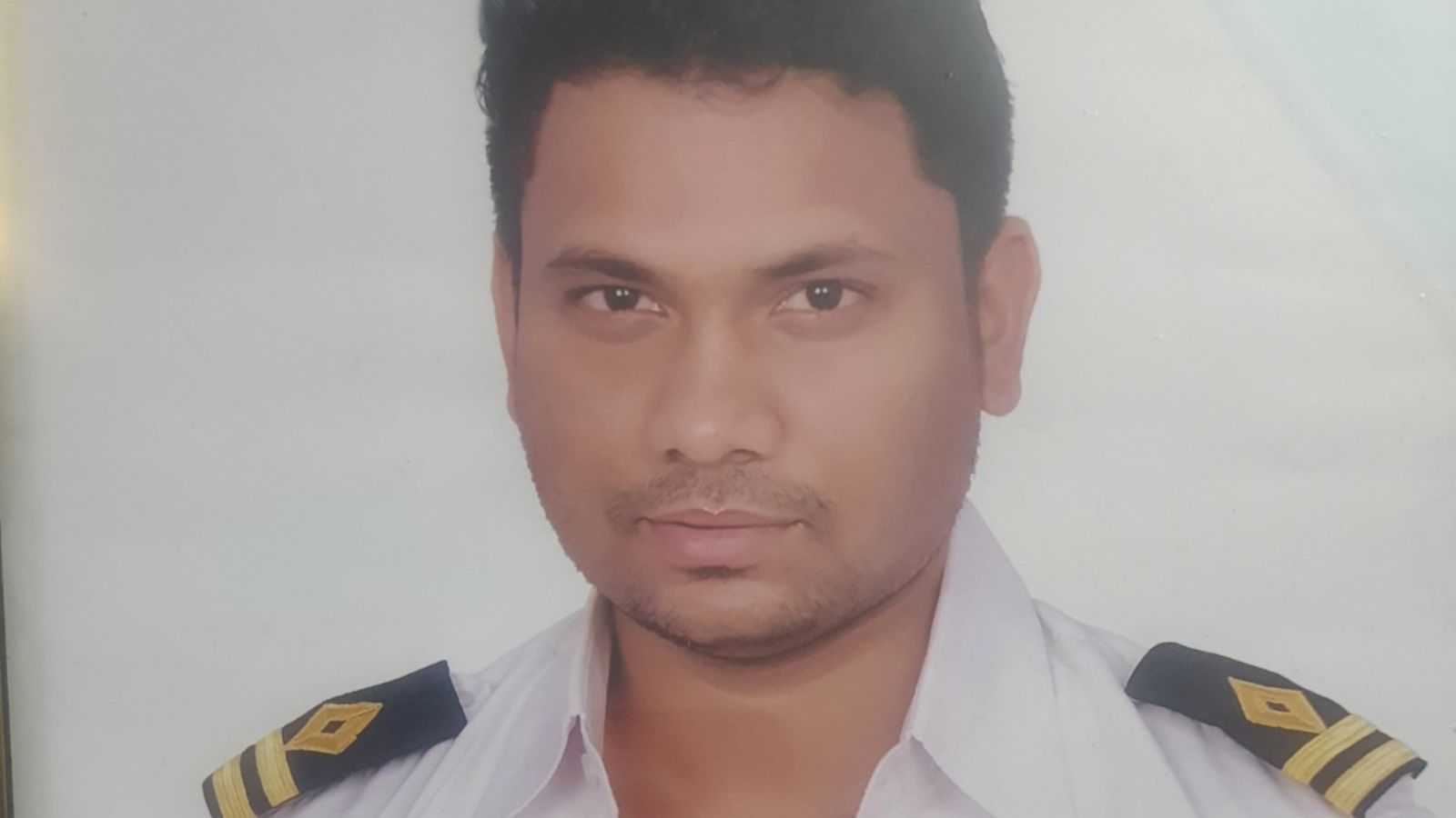 ‘Don’t know if he’s safe’: Merchant Navy engineer missing after Iran ...