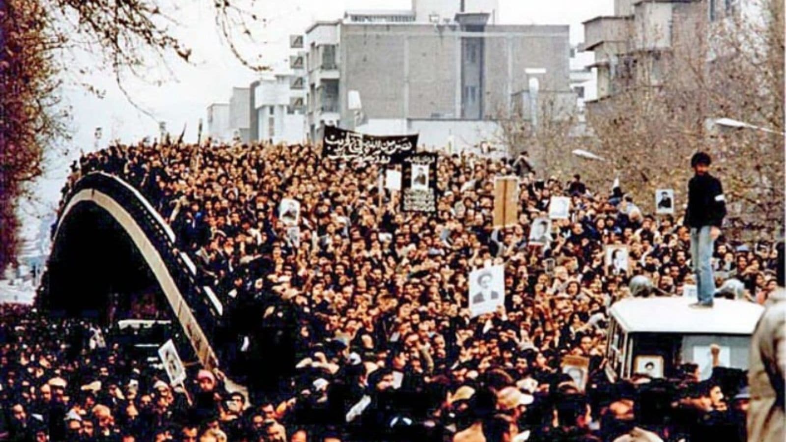 Islamic Revolution has failed the people of Iran: author Kim Ghattas ...