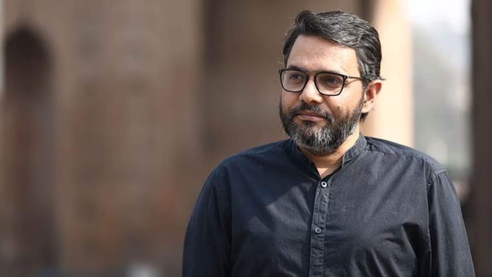 Neelesh Misra says IndiGo staffer mistreated his 10-year-old daughter ...