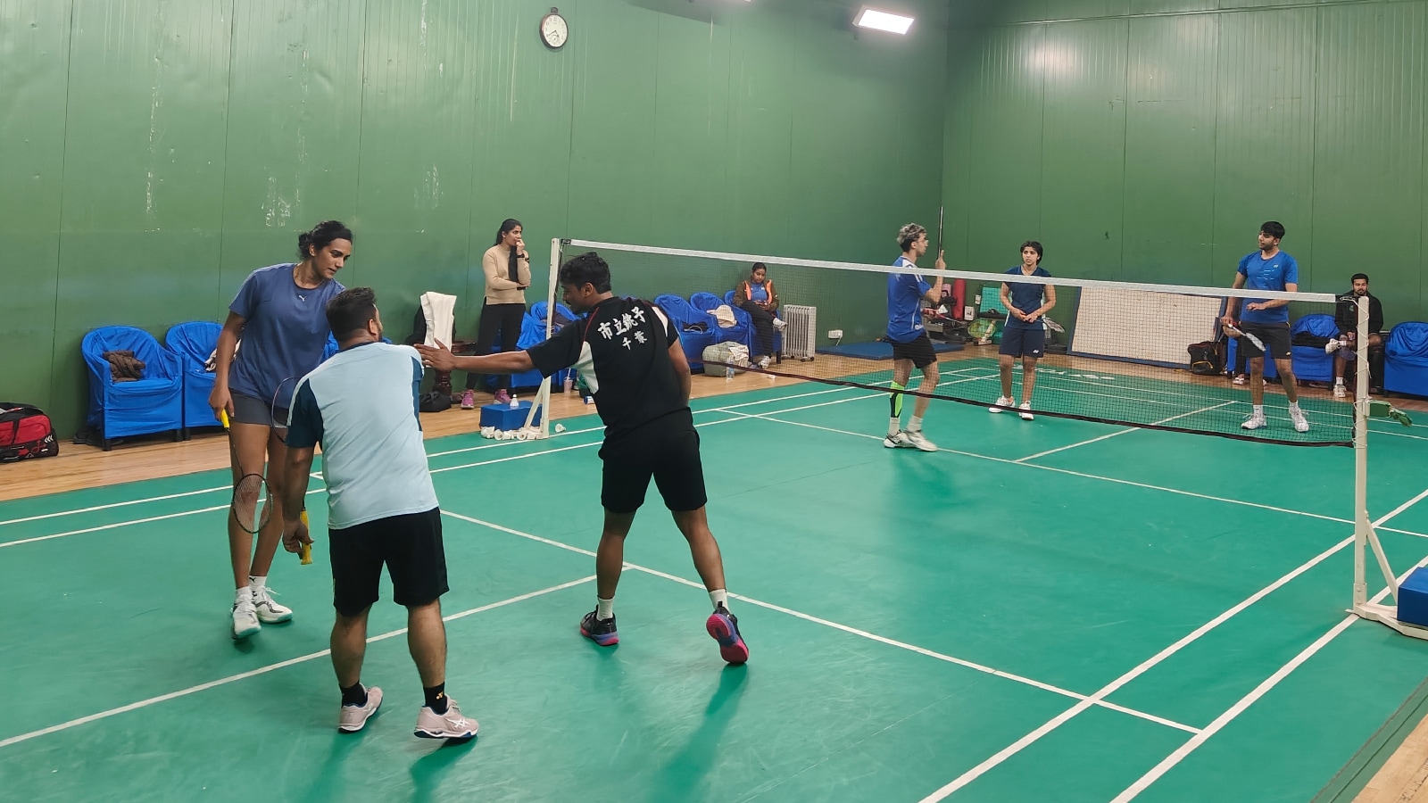 PV Sindhu sees a spark in Tanvi Sharma after training together in Delhi ...