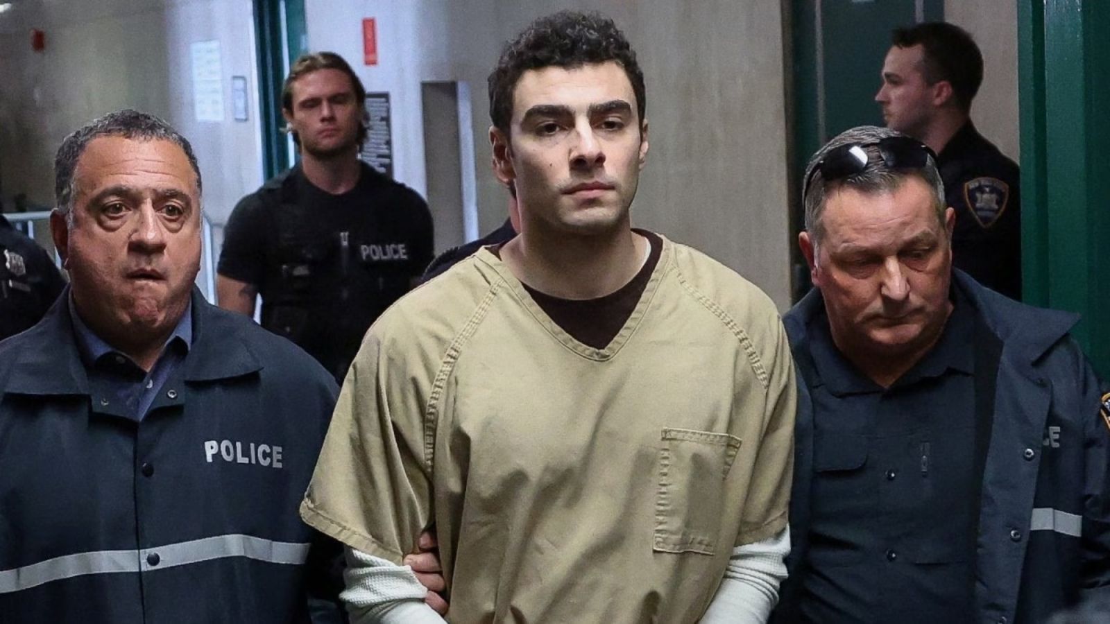 Armed with a Pizza Cutter: Why a Minnesota Man Posed as a ‘Fake Fed’ in ...