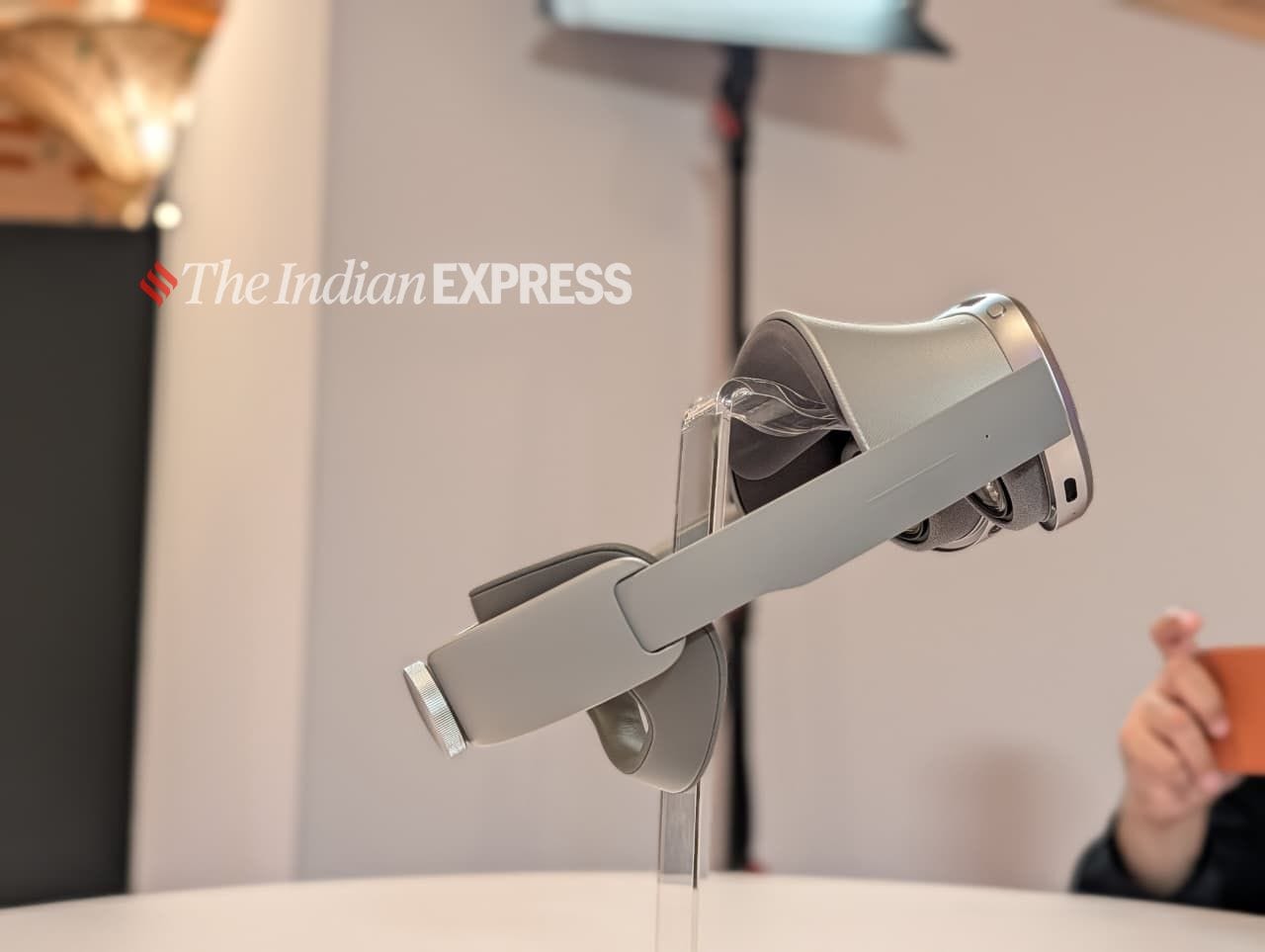 I tried the Samsung Galaxy XR mixed-reality headset at CES 2026. It’s ...