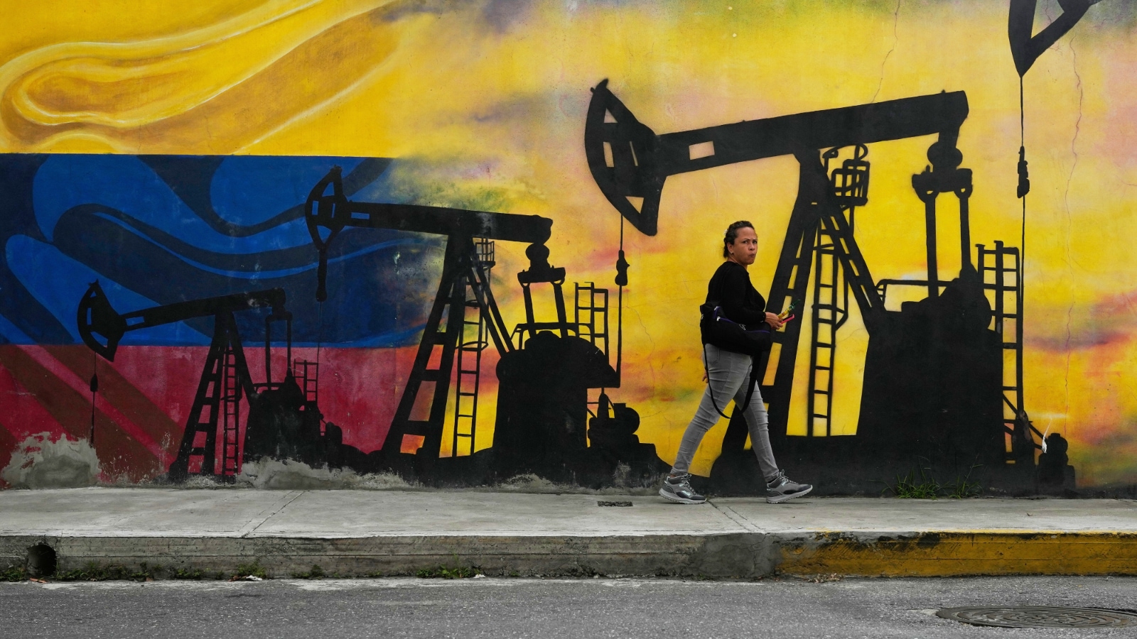 US to control sale of Venezuelan oil indefinitely, keep the revenue ...