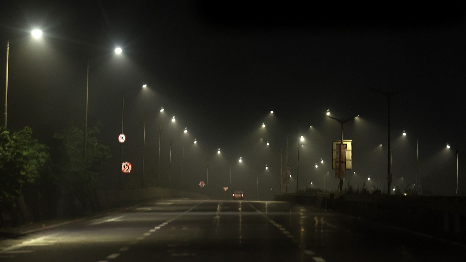 Delhi's new 'EMI Model' for streetlights: Why the PWD won't pay ...