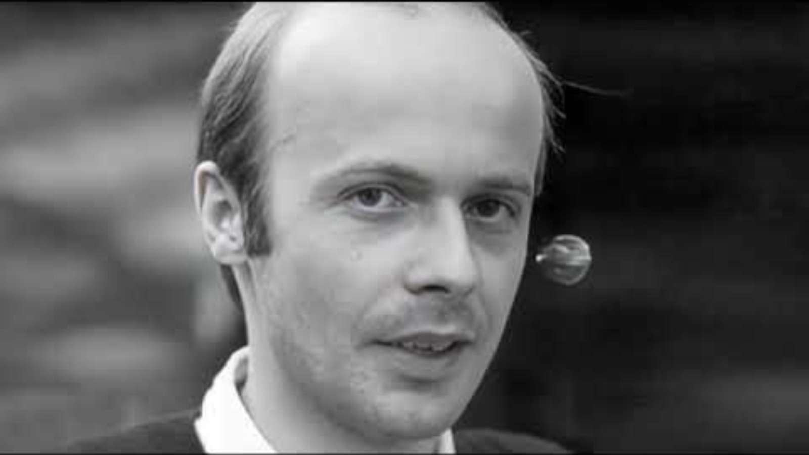Perfume, silence, and success: The reclusive life of Patrick Süskind ...