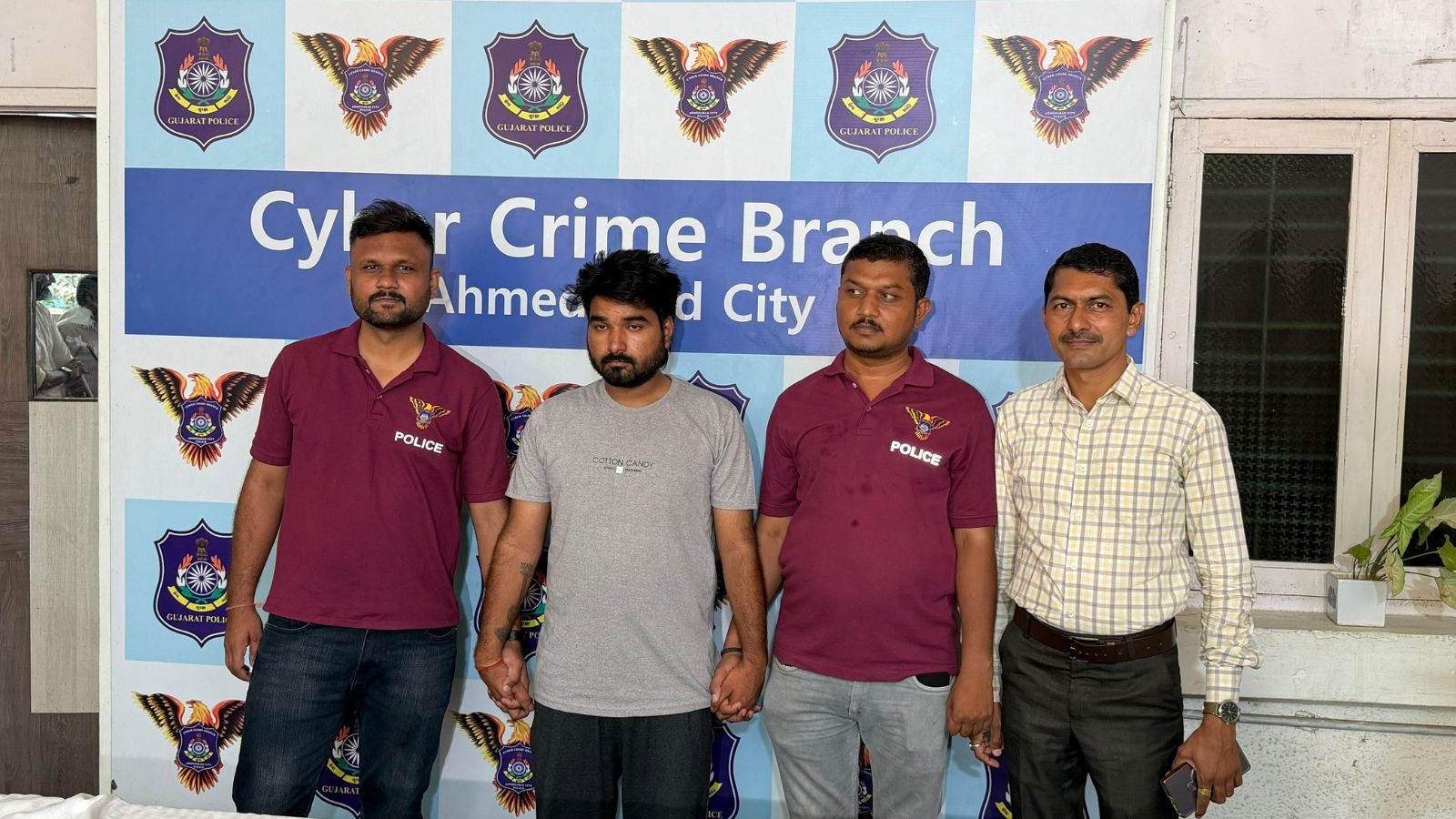 Ahmedabad cyber crime police arrest 'love guru' who targeted women online