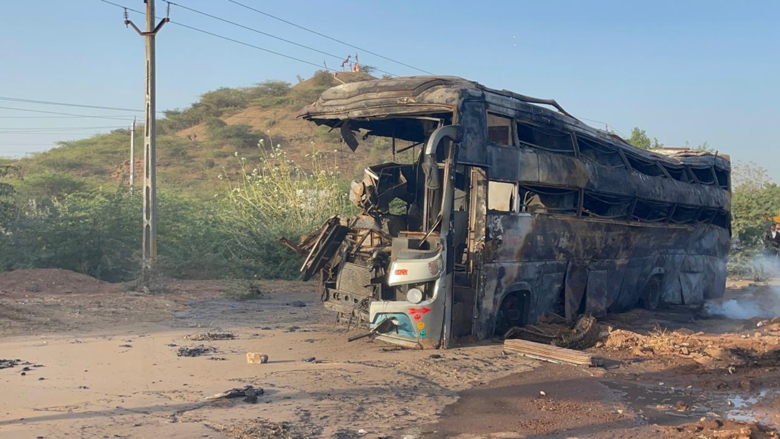 Four charred to death after bus-tanker collision in Surendranagar ...