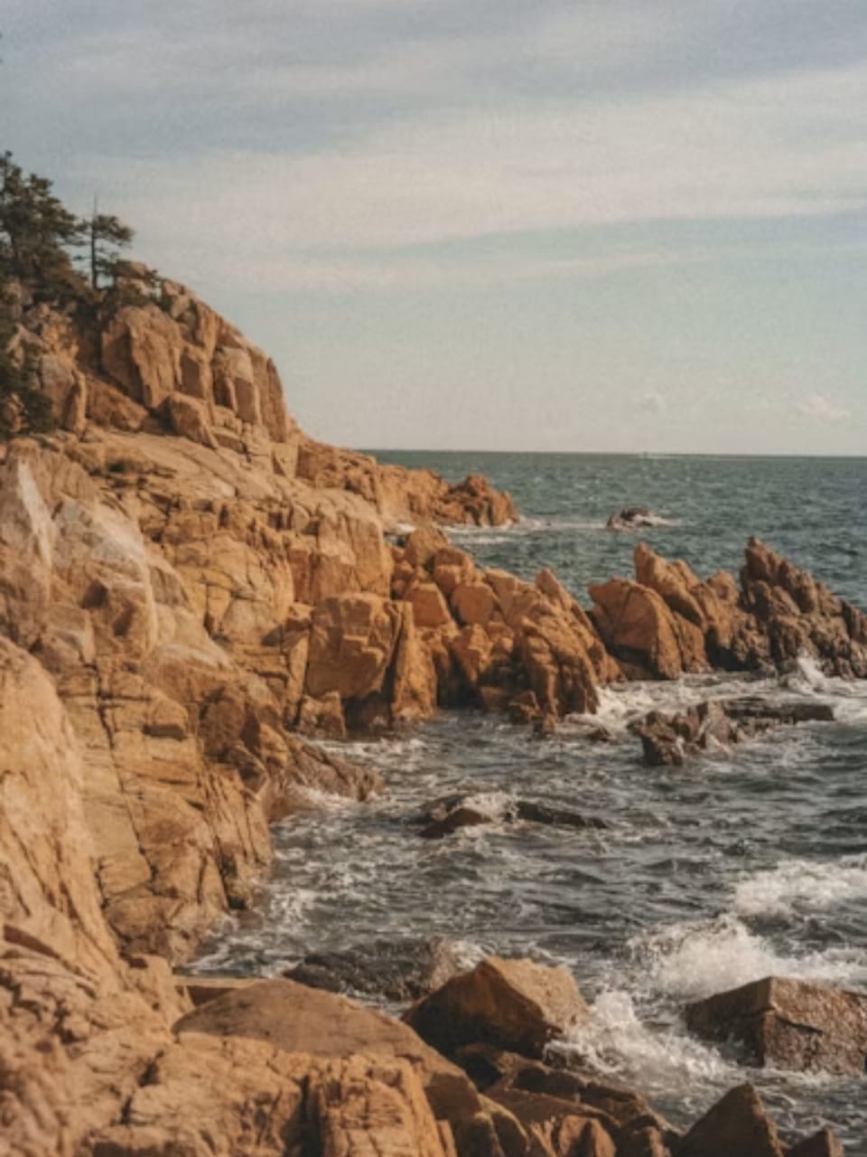 Must-Visit Cliffside Beaches Around the World