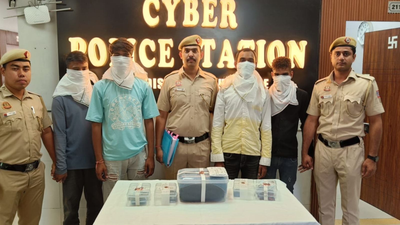 21-day digital arrest, Rs 10 lakh gone: How retired Delhi banker was ...