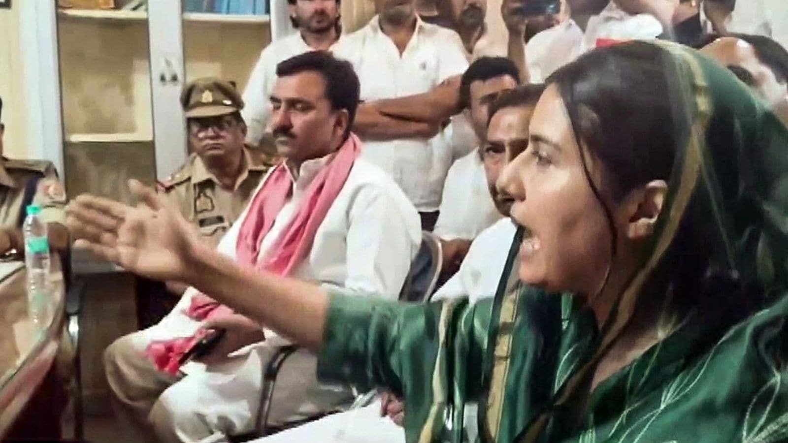 Samajwadi Party MP Iqra Hasan booked for ‘blocking road, rioting ...