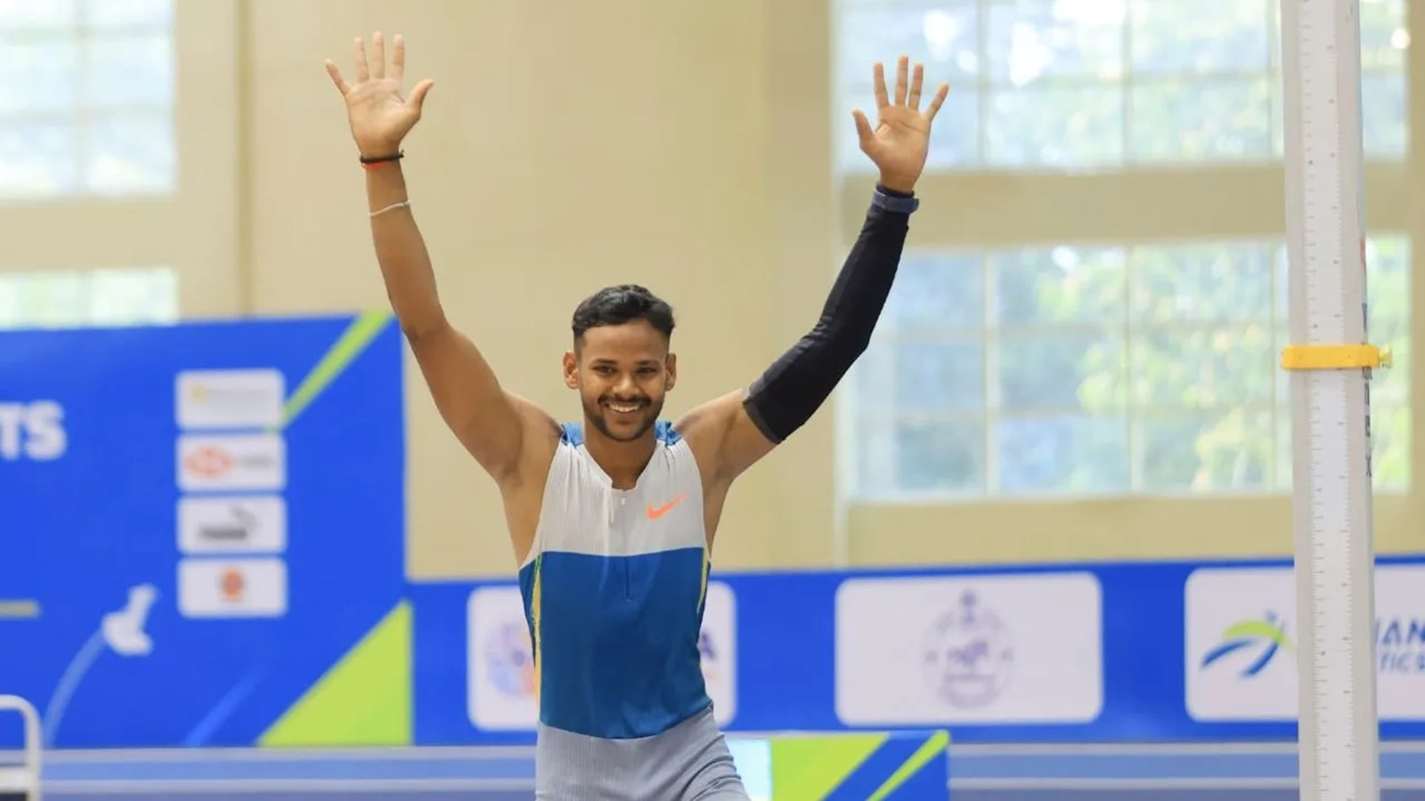 Kuldeep Kumar breaks pole vault national record after vaulting 5.41m ...