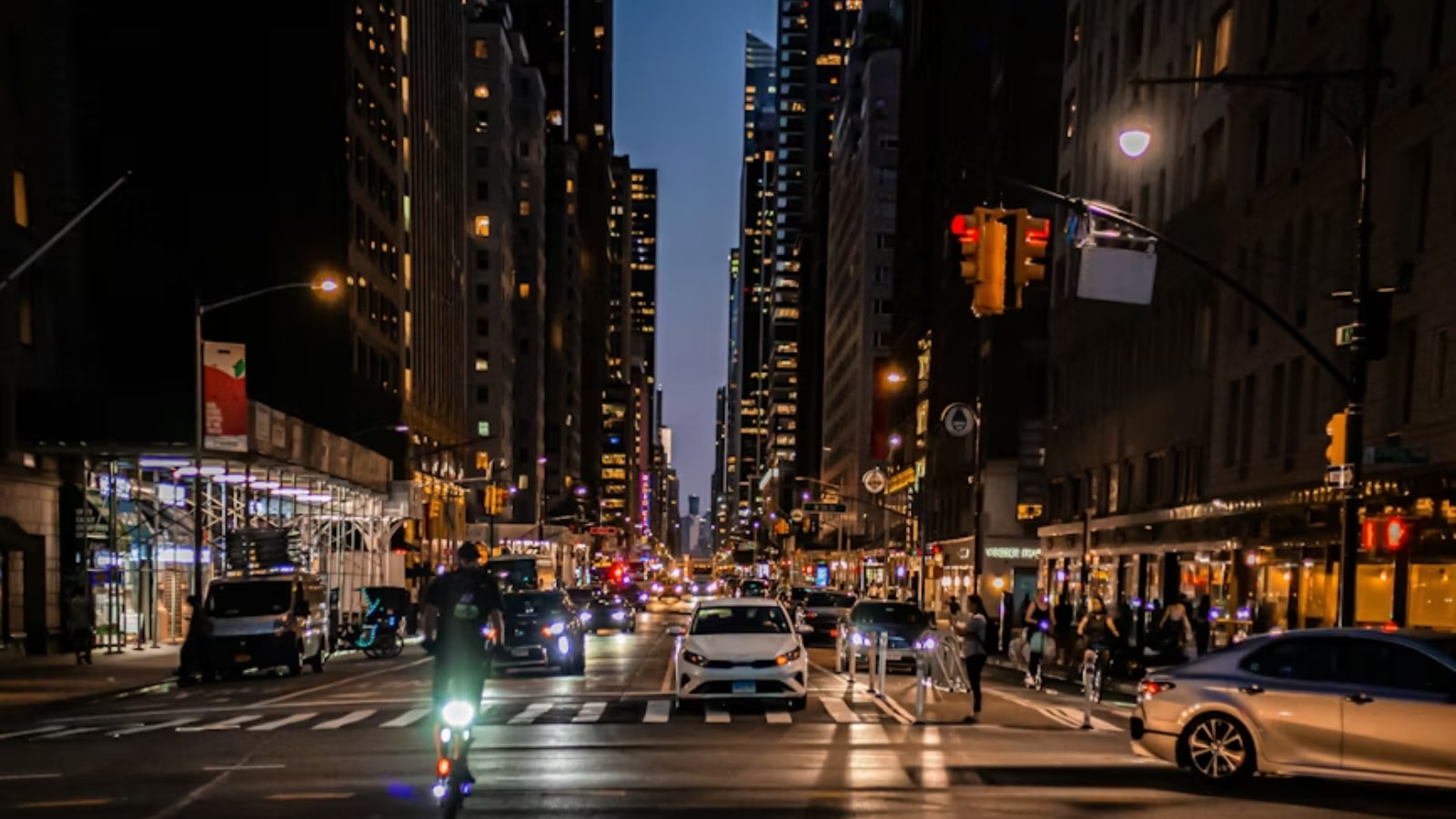 International Nightlife Cities Best Places To Visit At Night Sgk 96 ...