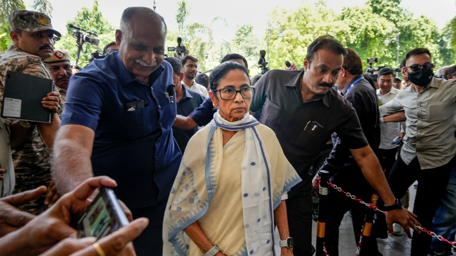 TMC Crisis Highlights: FIR filed against Mamata Banerjee over alleged ...