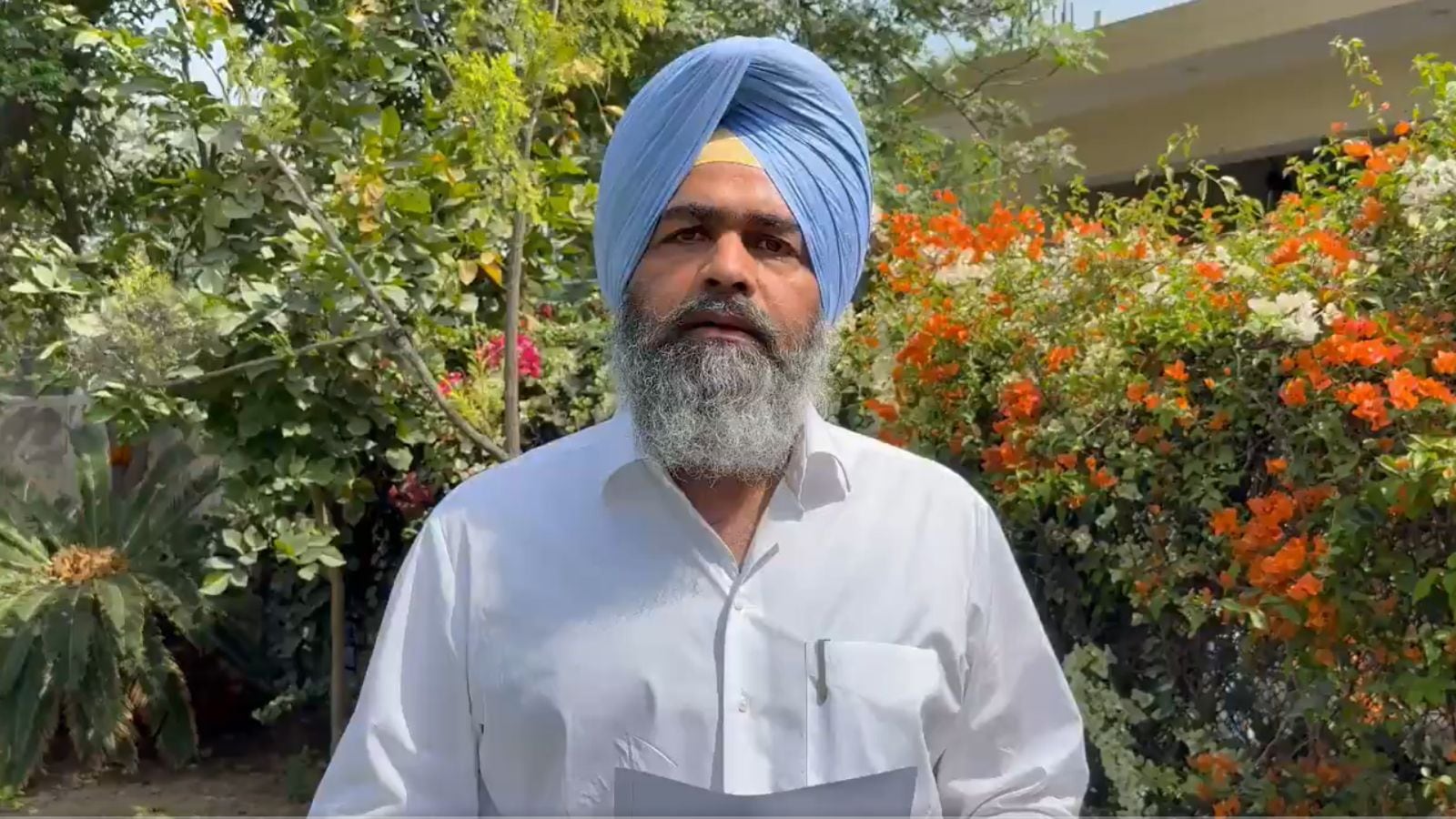 Senior Akali Dal leader Parambans Singh Bunty Romana denied entry to ...