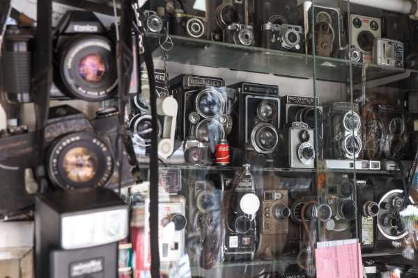 In Your Neighbourhood: The last camera shop of Chor Bazaar | Mumbai ...