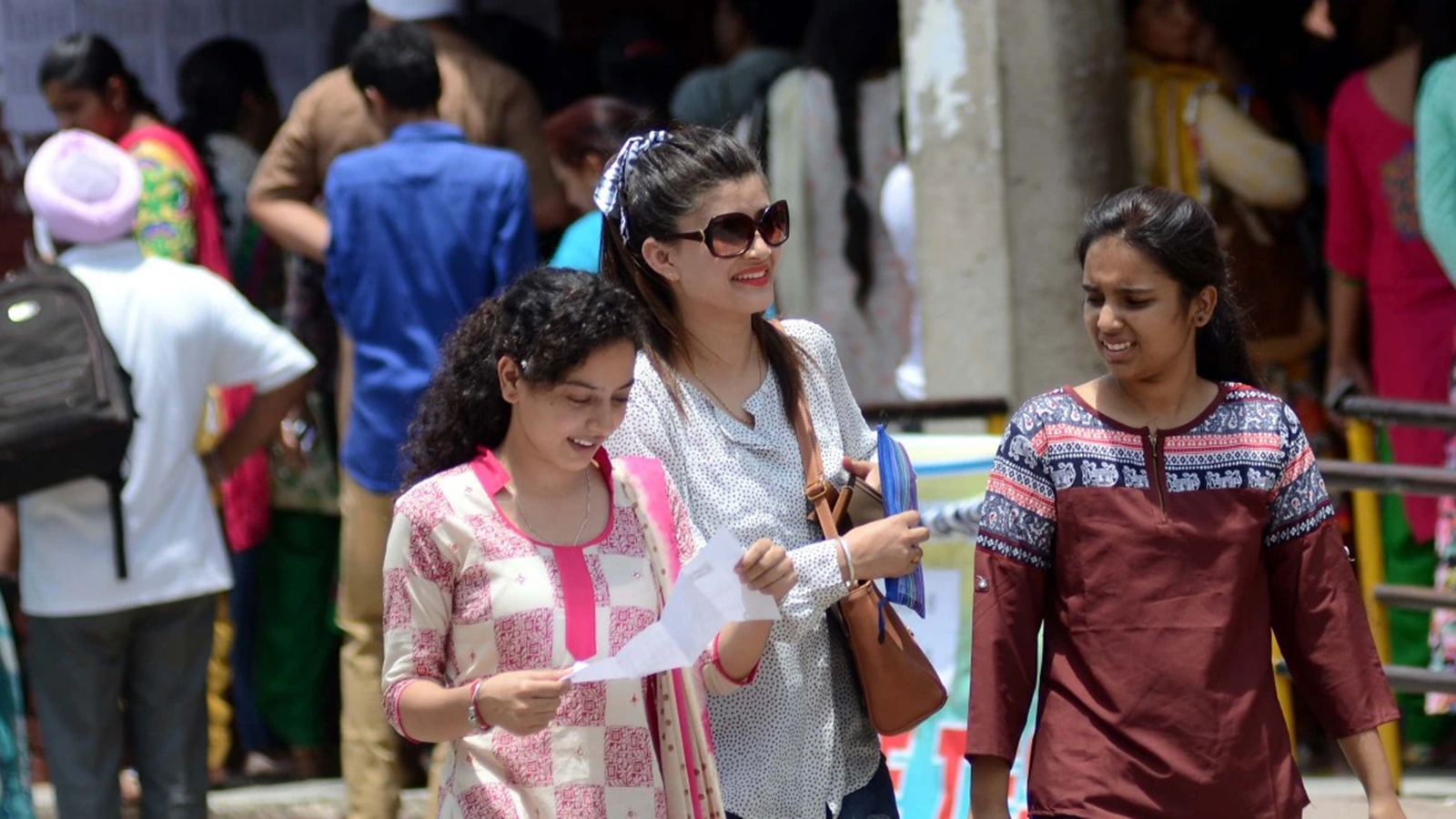 JEE Advanced 2026: For the first time, over 10,000 girls qualify for ...