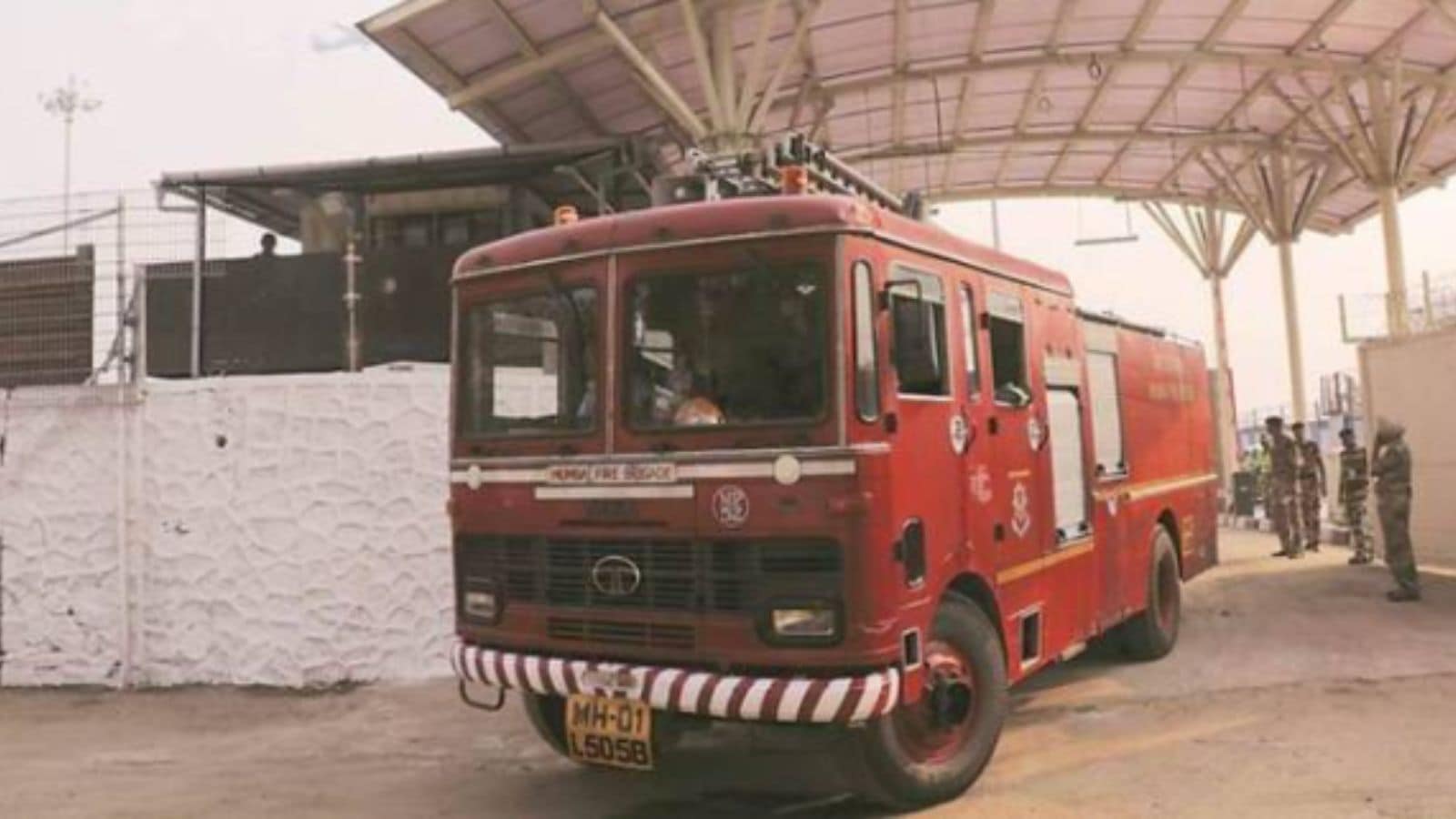 Four die while cleaning sludge tank at jewellery making unit in Surat ...