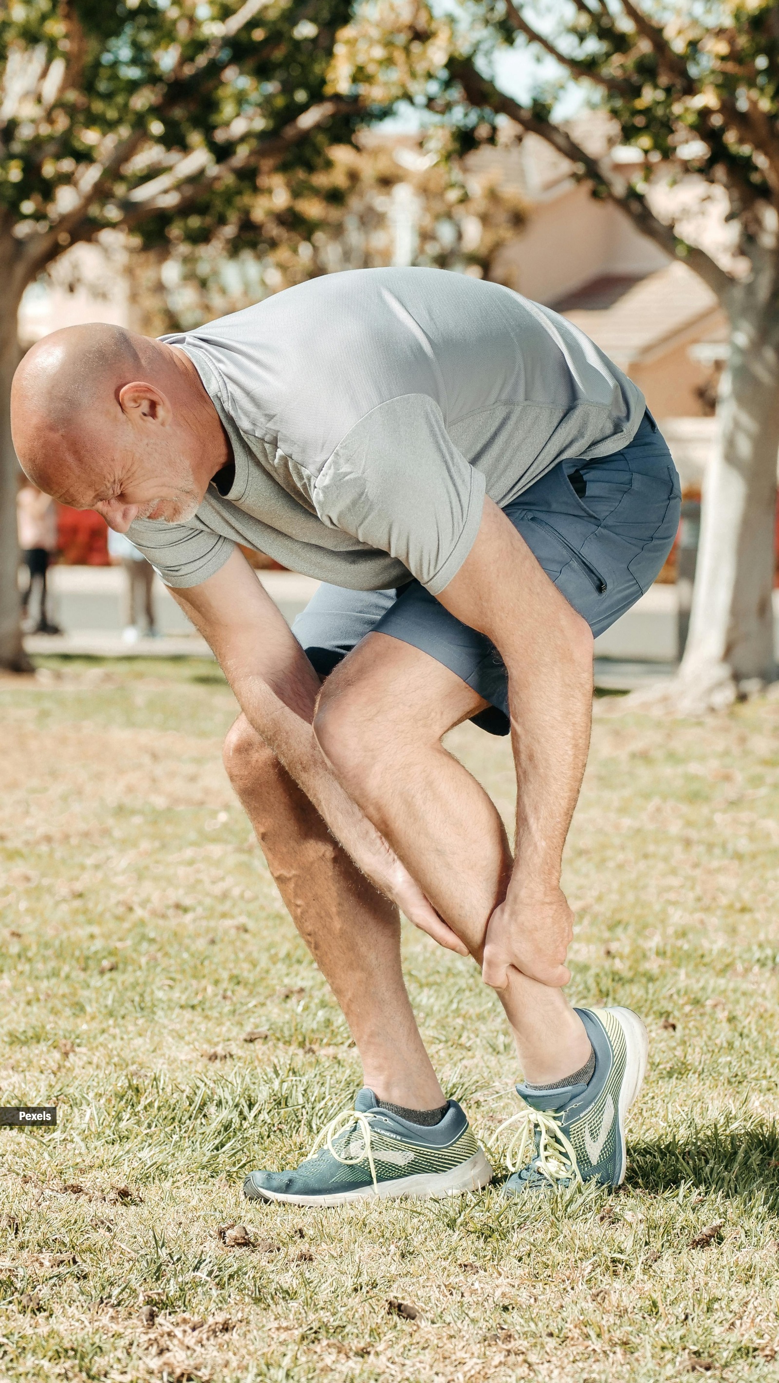 ‘I’m 73 and walk 3–4 miles every day. Am I wearing out my knees and ...